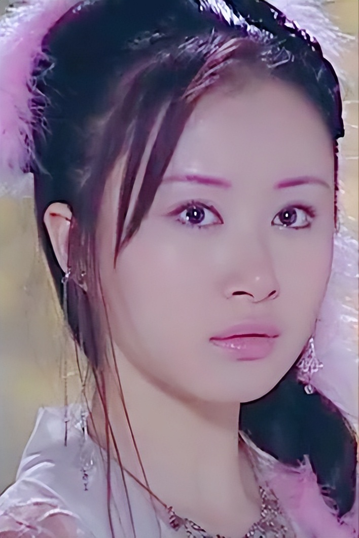 She is talented in acting and willing to work hard, why has she been ...