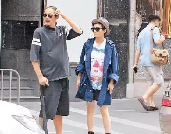 He Chaoyi, who does not compete for hundreds of billions of property ...