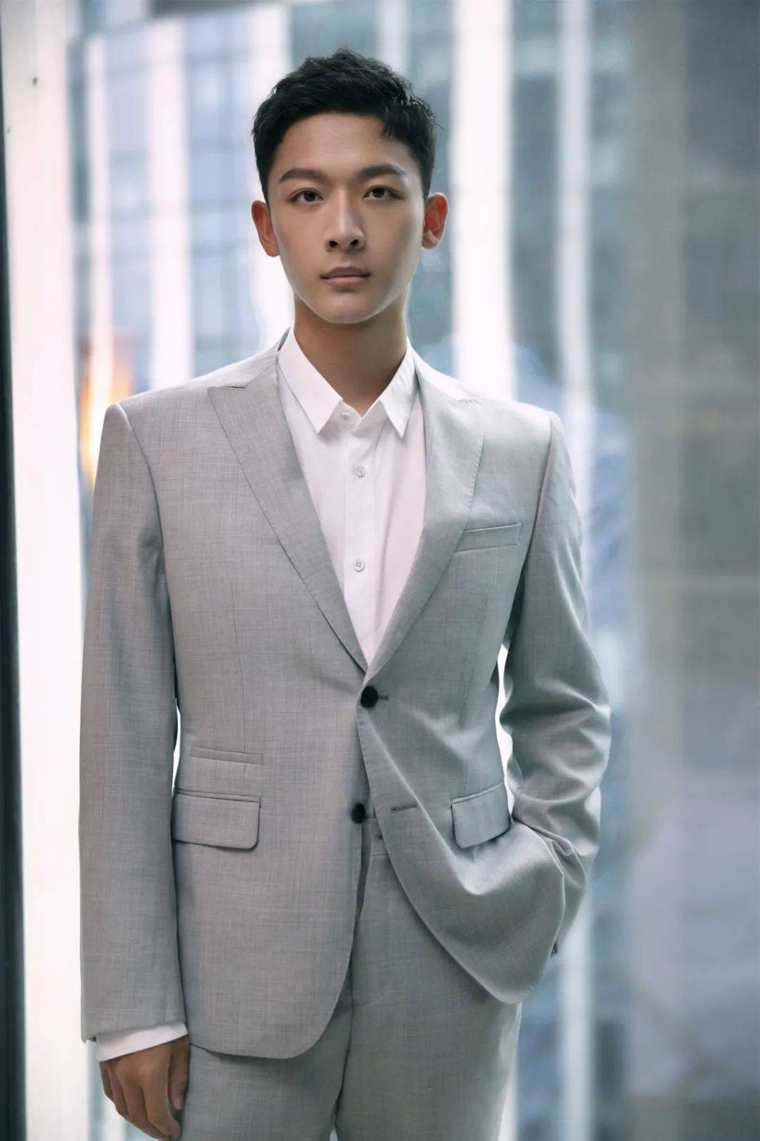 Zhang Wanyi's words taught actors in the entertainment industry a good ...