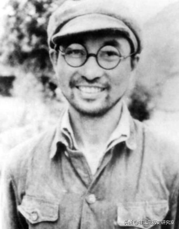 In 1955, when Chen Geng was awarded the title, the child hurriedly ...