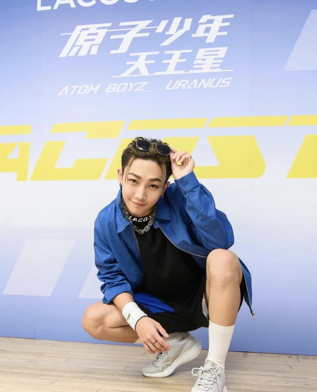 The members of "Atomic Boys" made their first voice: bruised ...