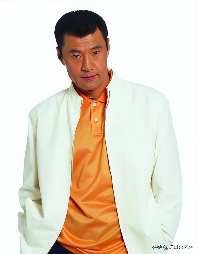 Yu Rongguang: I took the red wine glass and took 3 tricks from Jet Li ...