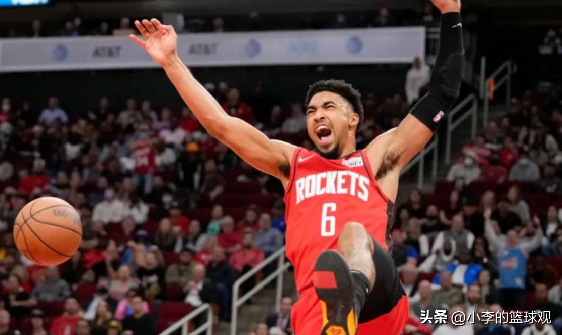 After 15 games of experimentation, Silas finally found the winning code ...