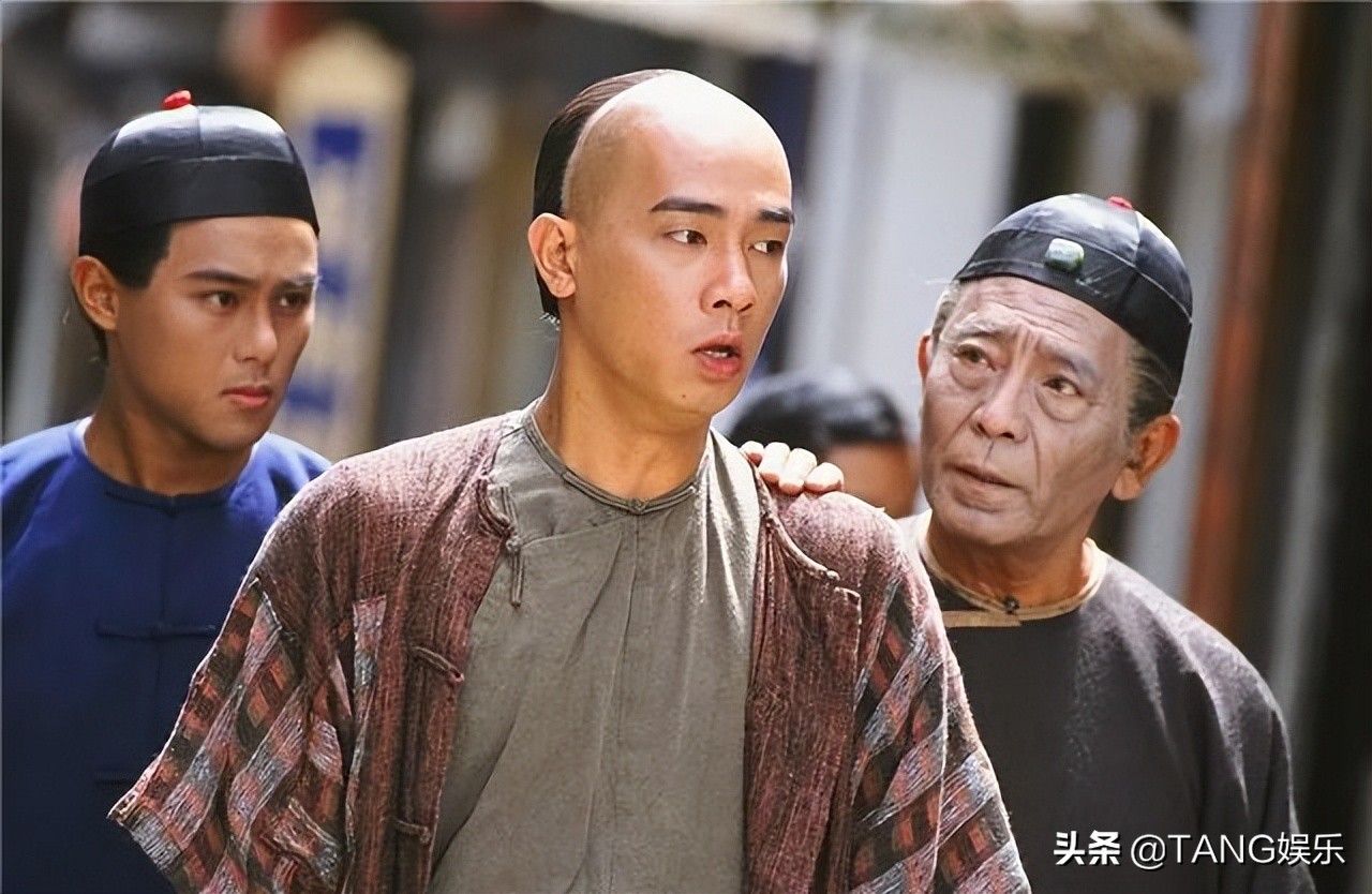 A recent photo of the actors of the 98th edition of "The Lu Ding Ji ...