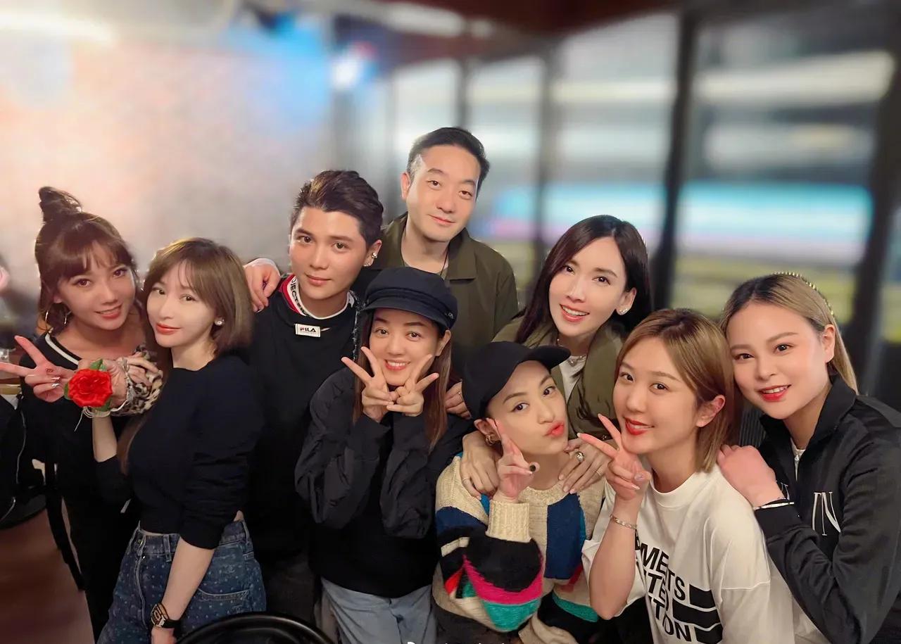 Chen Ruoyi is supported by her husband's family, Gillian Wang Xinling ...