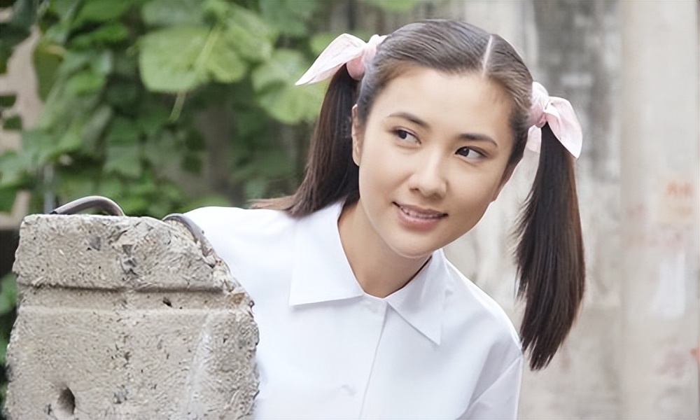 Ten Years Review of "Under the Zhengyang Gate": Su Meng sells underwear live, the male ...