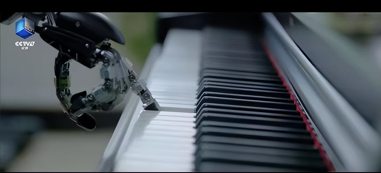 CCTV launched a large-scale documentary "Smart Era", depicting the ...