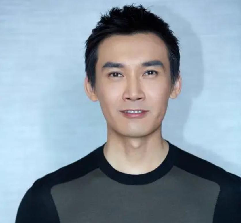 The 40-year-old Zhang Duo went back to his hometown in Shaanxi to film ...