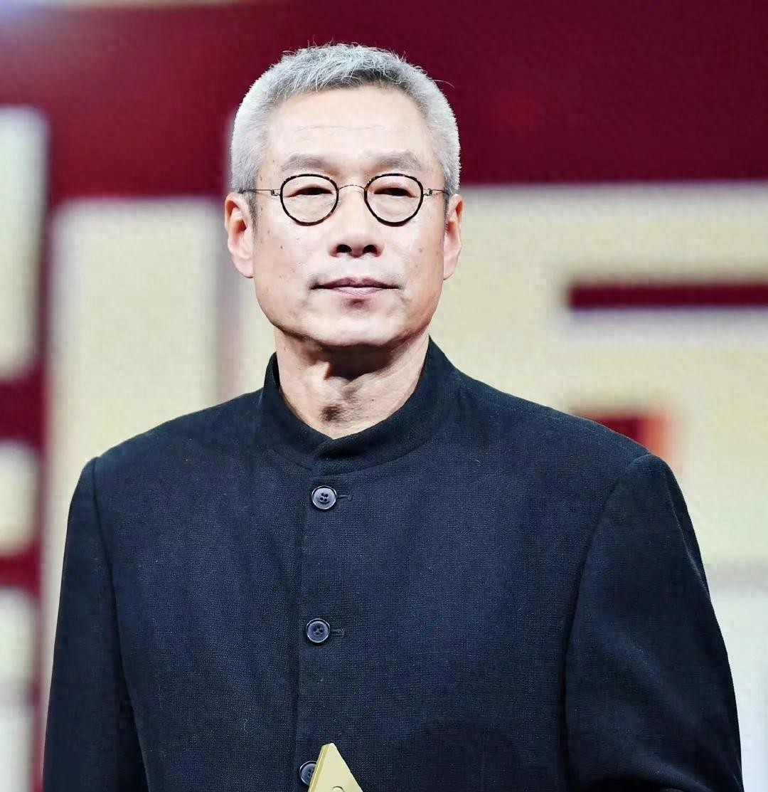 Actor Liu Peiqi: Married Meng Tianjiao, who is 4 years younger than him ...