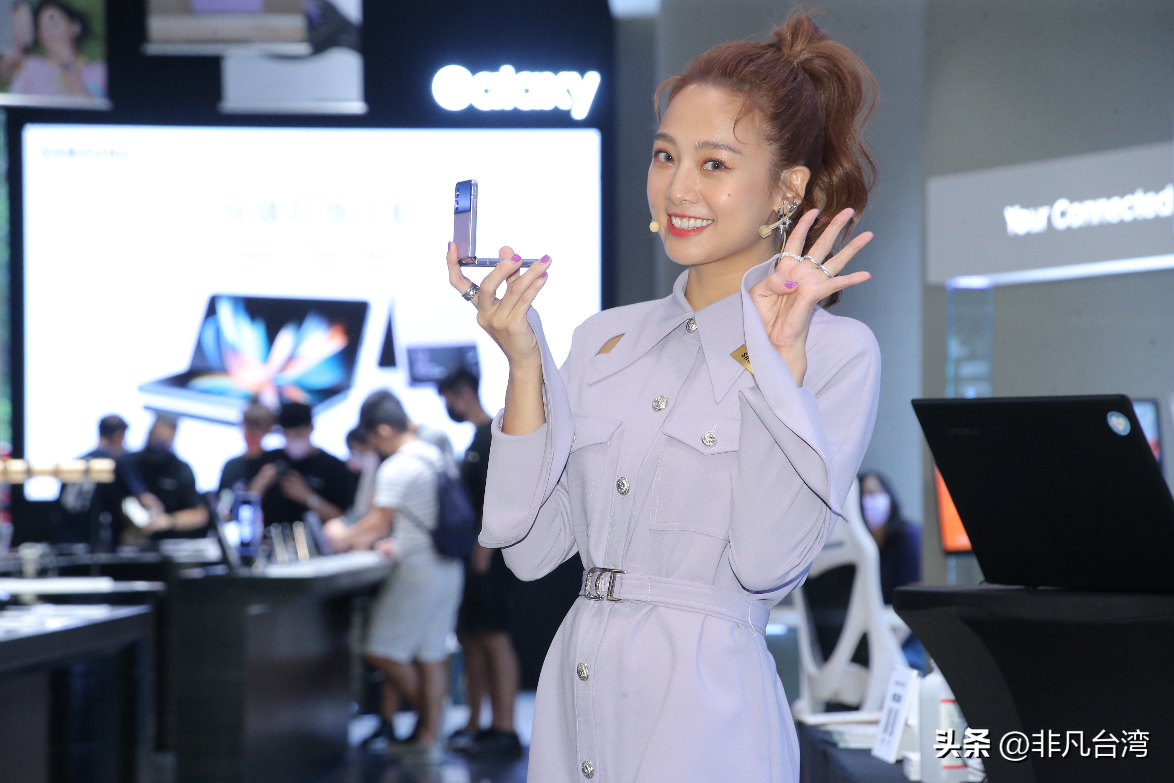Ghostly Wu Yingjie attended the event - iNEWS