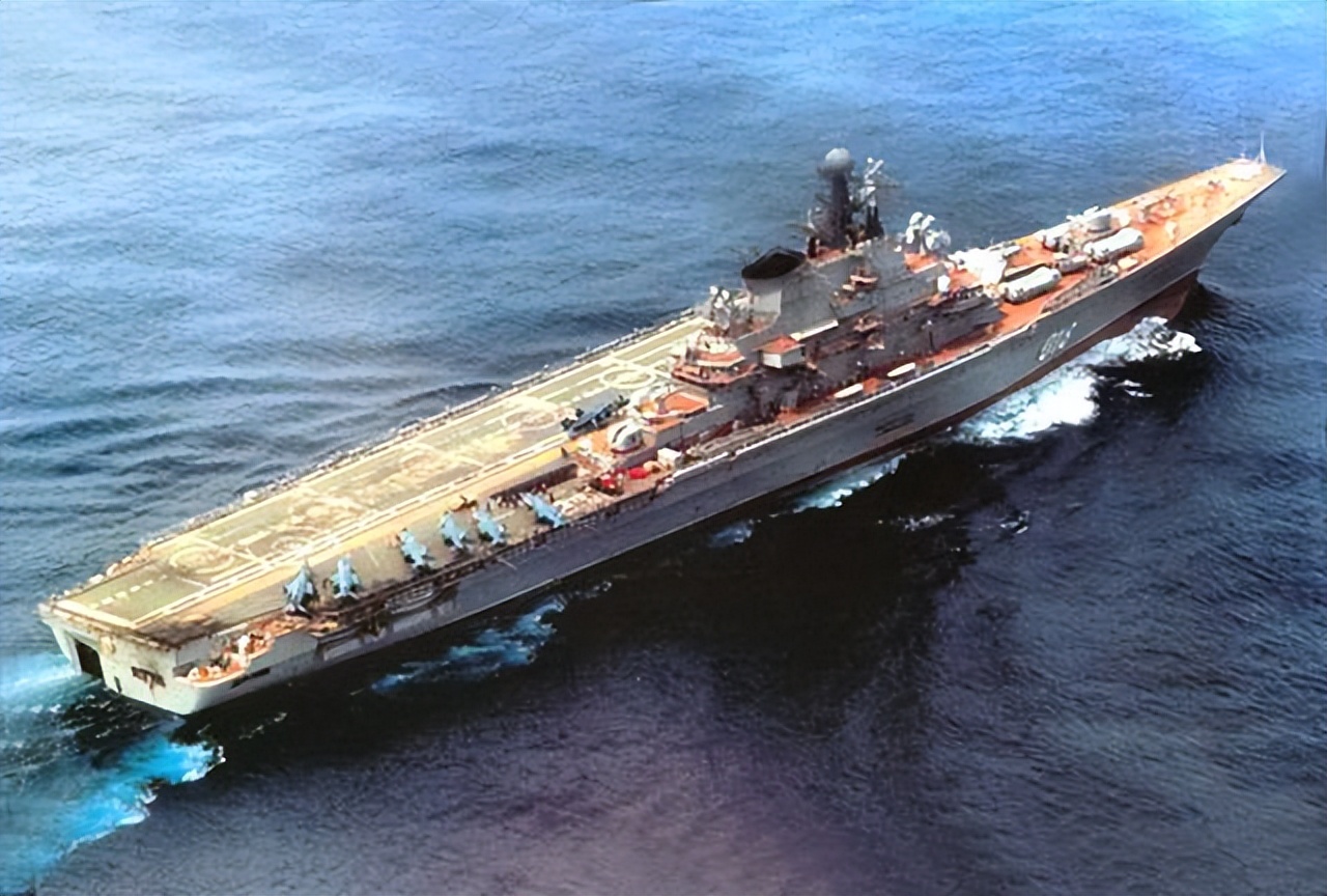 Why did the Soviet Navy only build two types of ships, "missile ships ...