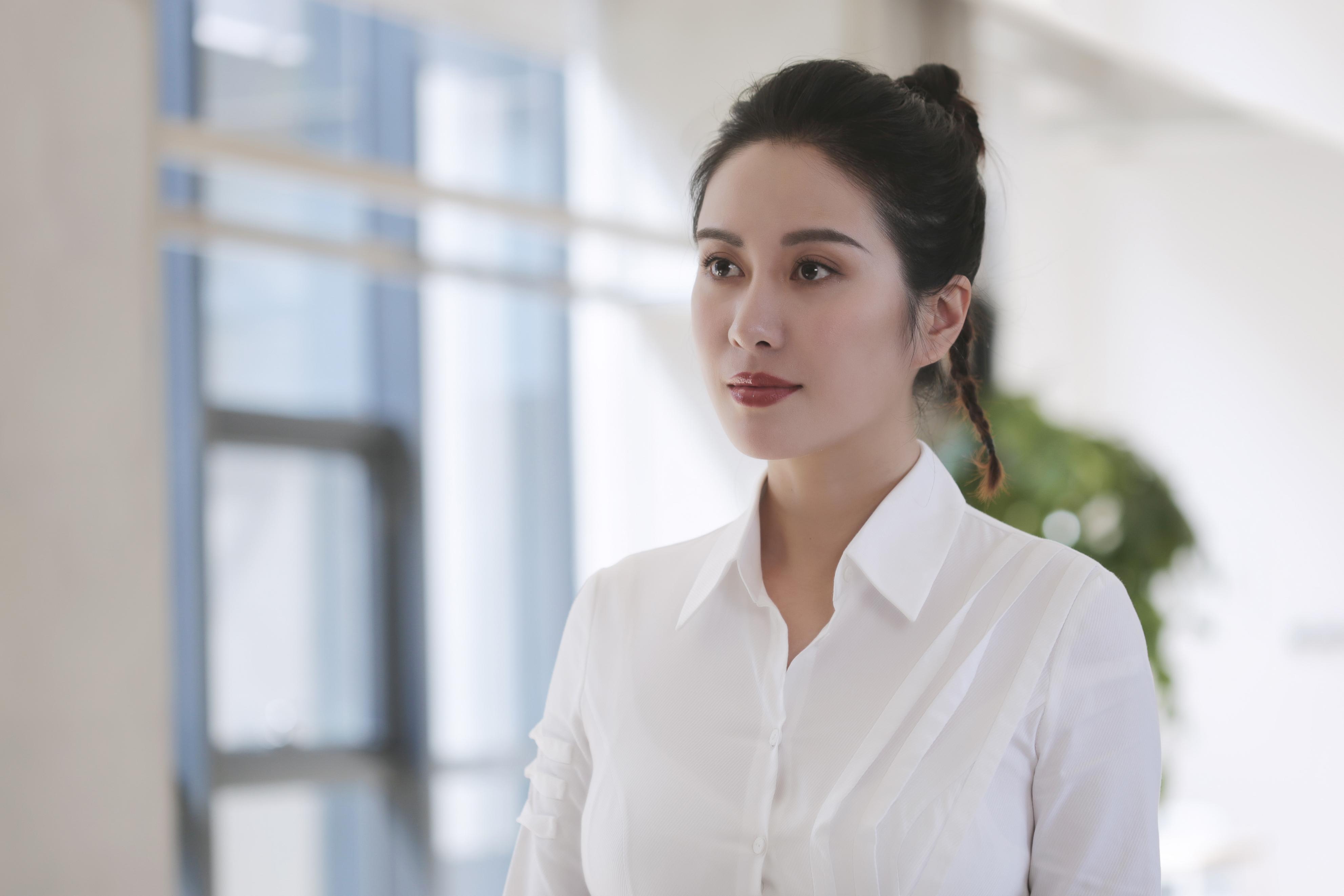 Why did the goddess Michelle Ye become a "live broadcast gold earner ...