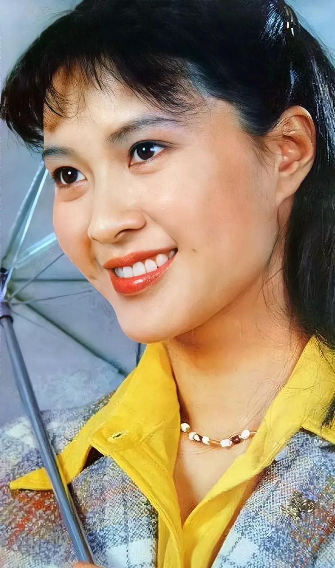 Actress Fang Shumei in the 1980s - iNEWS