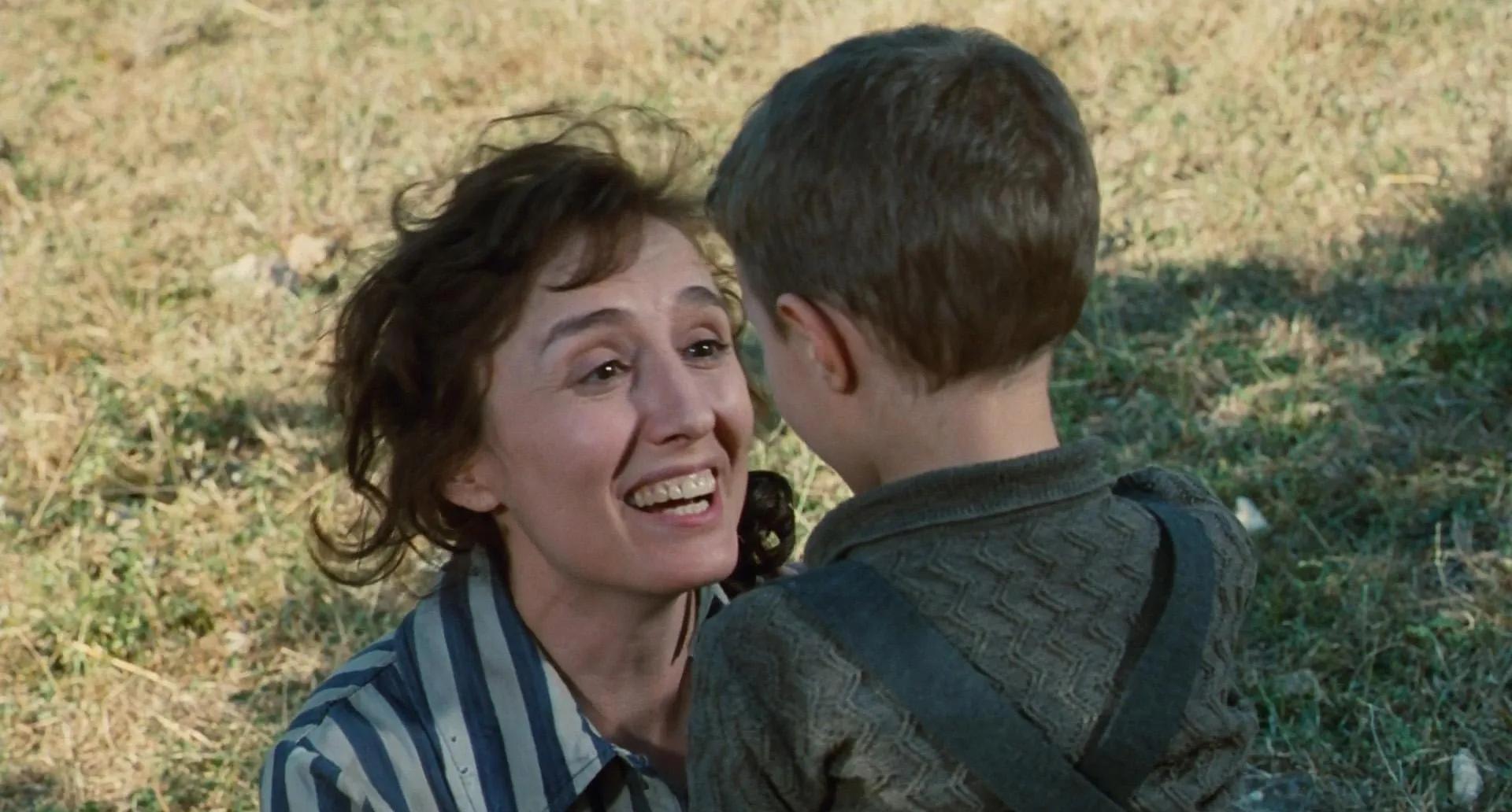 The deep meaning behind the movie "Life is Beautiful" - iNEWS