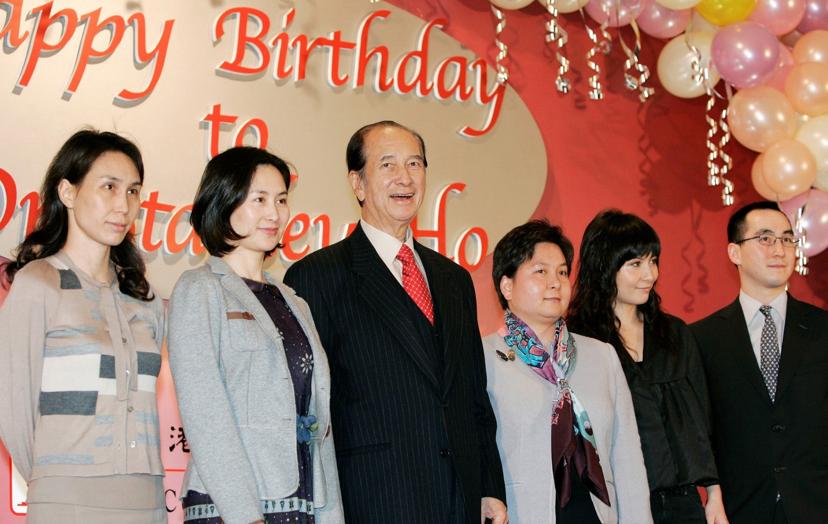 He Chaoqiong rarely talked about Ho Hongshen, revealing his father's ...
