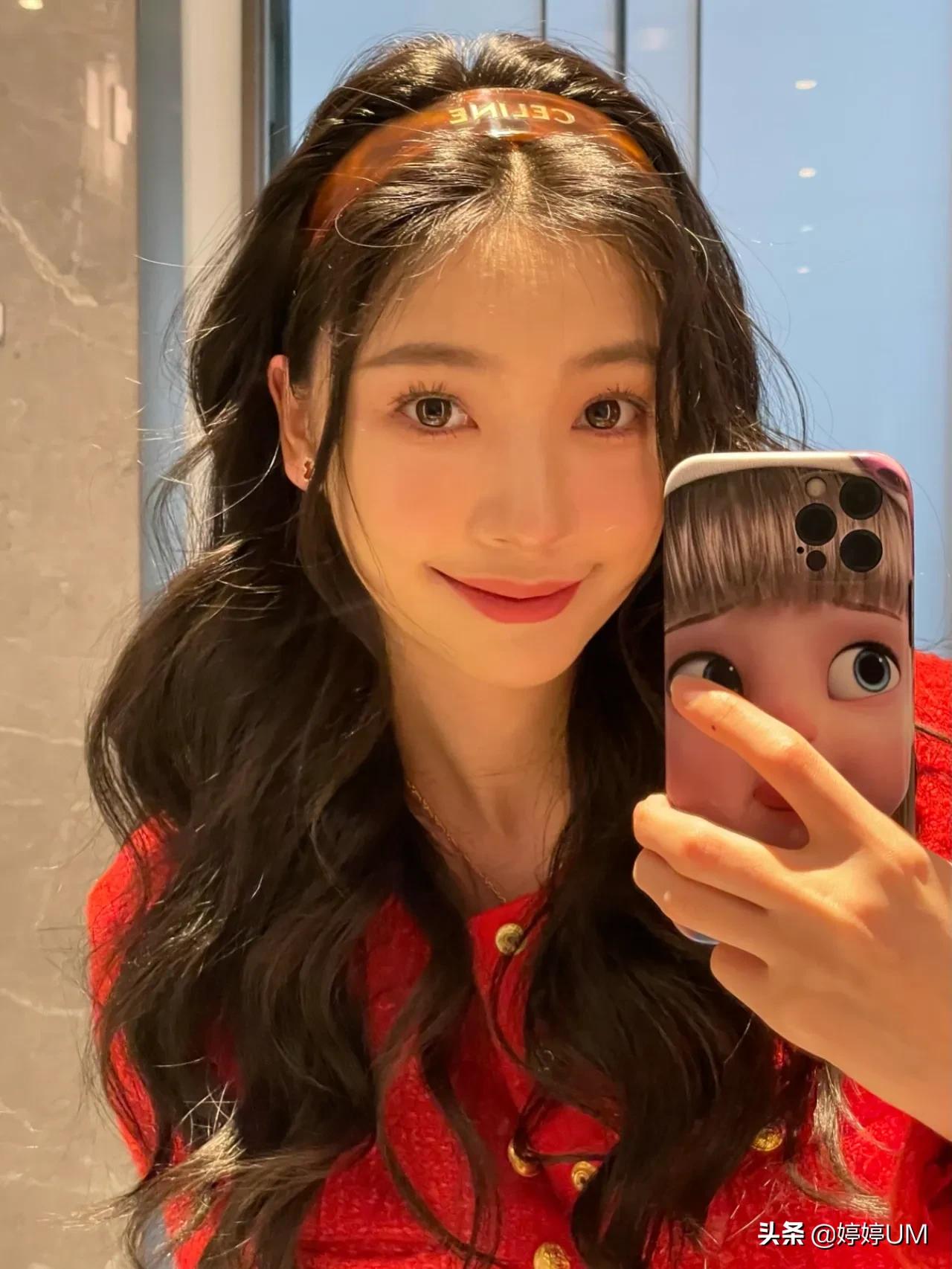 Yi Mengling's wallpaper collection - iNEWS