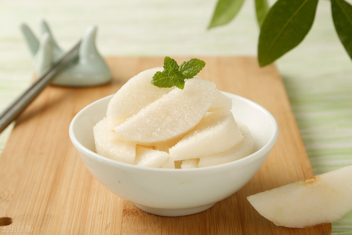 Stewed figs and snow pears together, and this effect - iNEWS