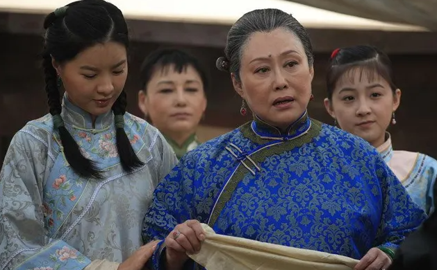 Guo Rong, the prototype of Li Xiangxiu in "The Gate of the Mansion ...