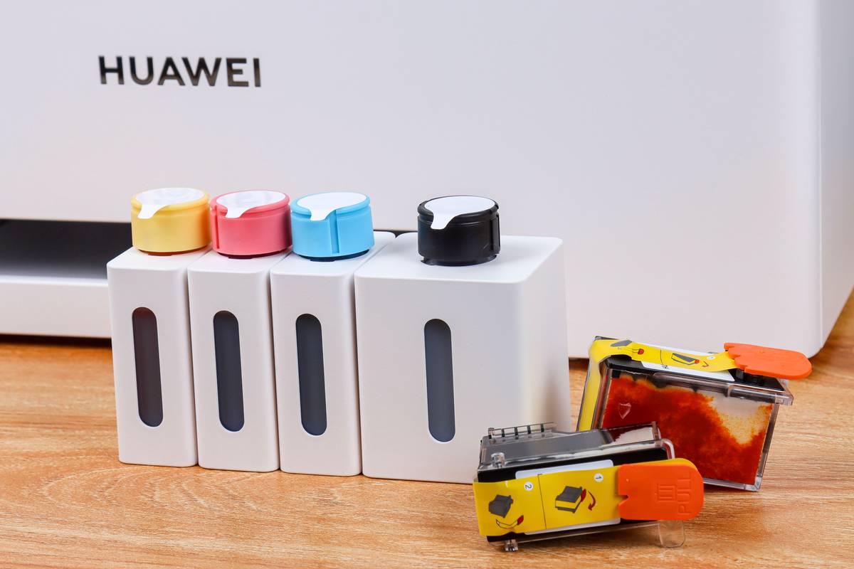 One-pull and one-touch printing, the all-round printer Huawei PixLab V1 ...