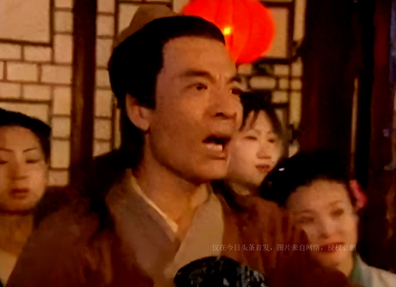 Yang Ruoxi's life clouded by love - iMedia