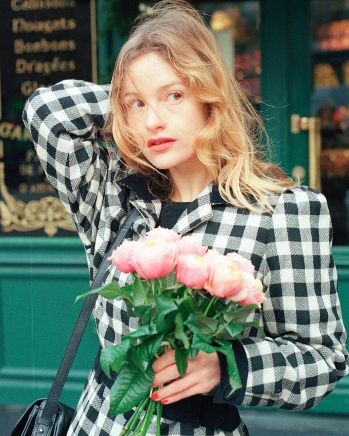 French fashion ins blogger Camille DNA is engraved with the essence of ...