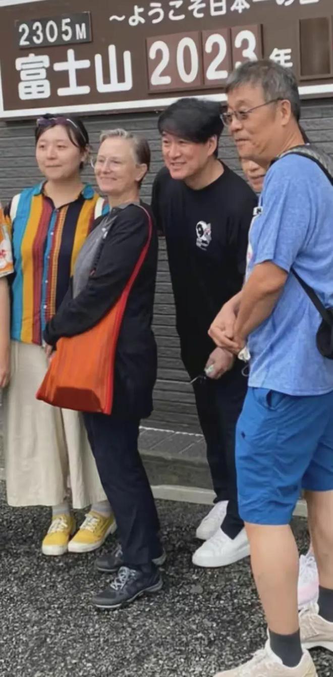 Zhou Hua's Healthy Cuilan travels in Japan romantically, the wisdom of ...