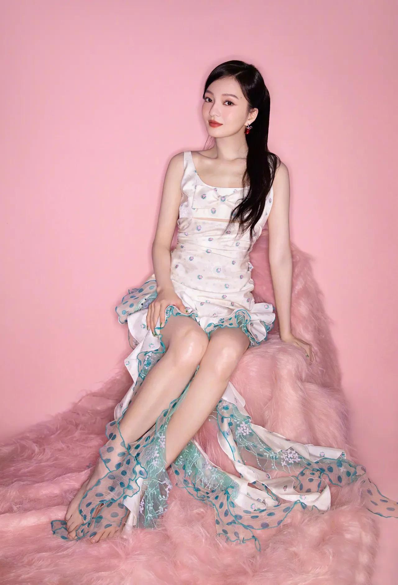 Angela Chang - iNEWS