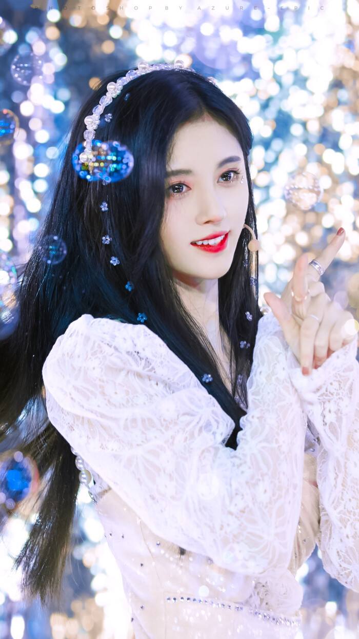 When 159cm Ju Jingyi met 155cm Guo Jingming, netizens: It's ...