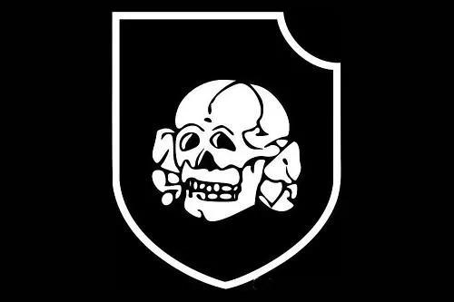 Surrendered soldiers wear SS skeleton emblems, incredible - iNEWS