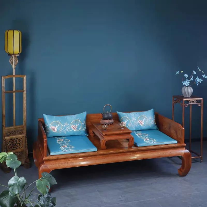 The Ideal Bedding - iNEWS