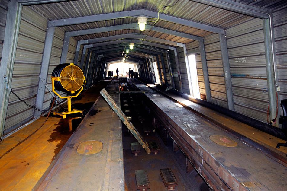 Why is the electromagnetic catapult not afraid of seawater infiltrating ...