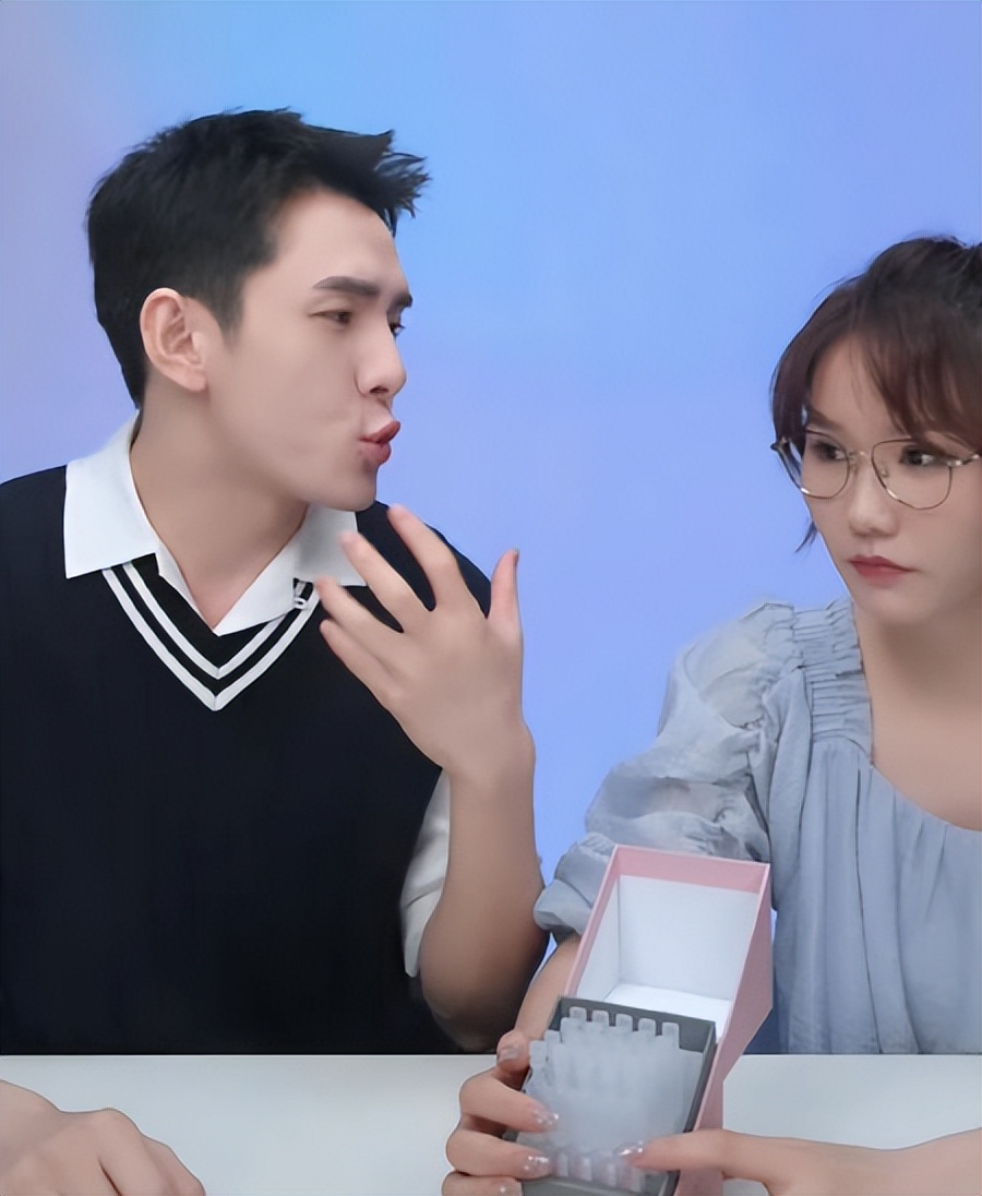 Li Jiaqi made a low-key comeback, and his popularity exceeded 5 million ...