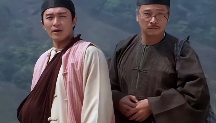 Taste the life of comedy and review the life and chronicle of the ...