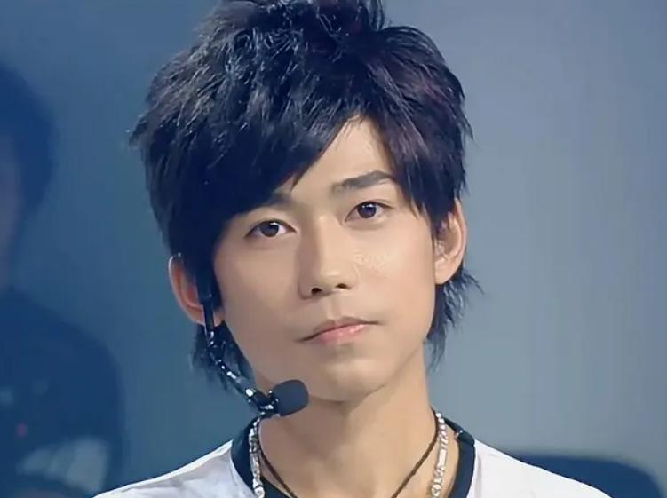 The first recording of "Running Man" invites 3 "big guys ...