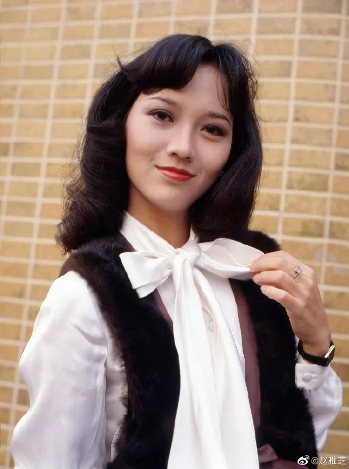 Zhao Yazhi posted beautiful photos of her youth!Stunningly beautiful ...