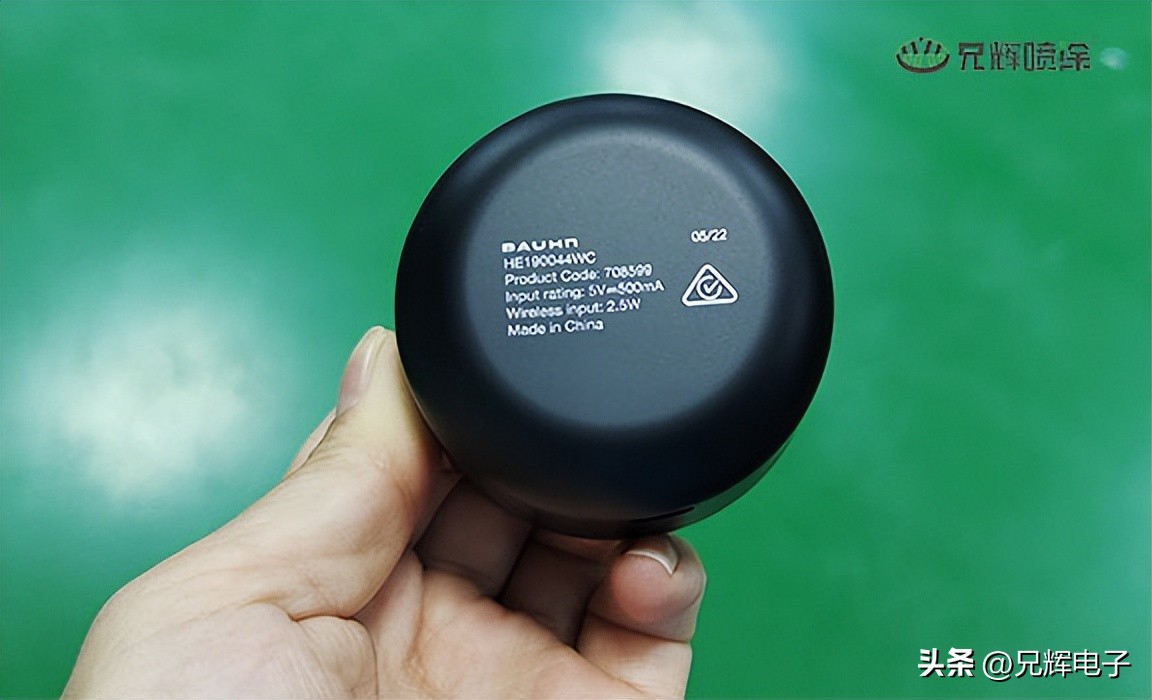 Operation steps of printing irregular logo on the surface of plastic ...