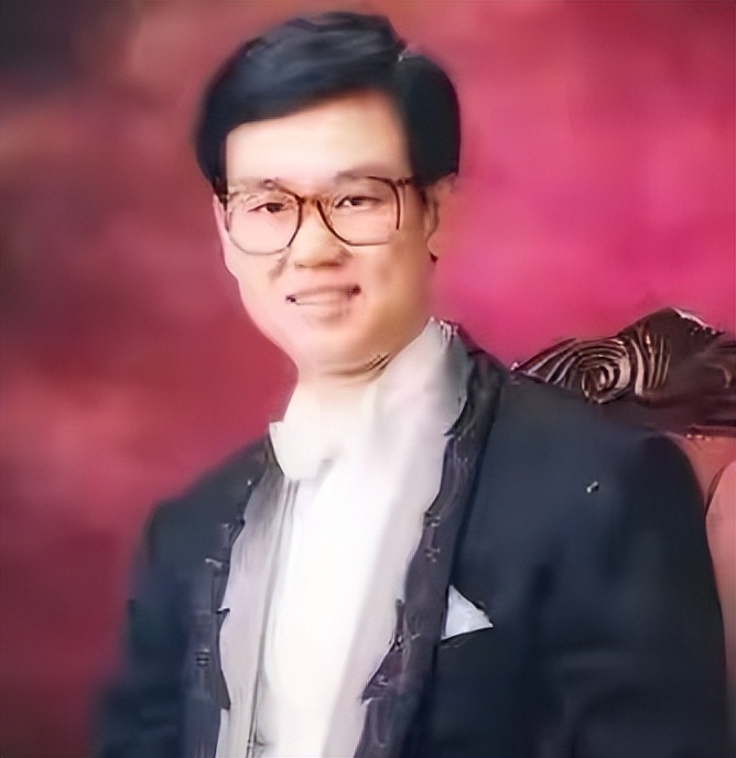 Huang Baiming: Derailed in marriage but tried medicine for his cancer ...