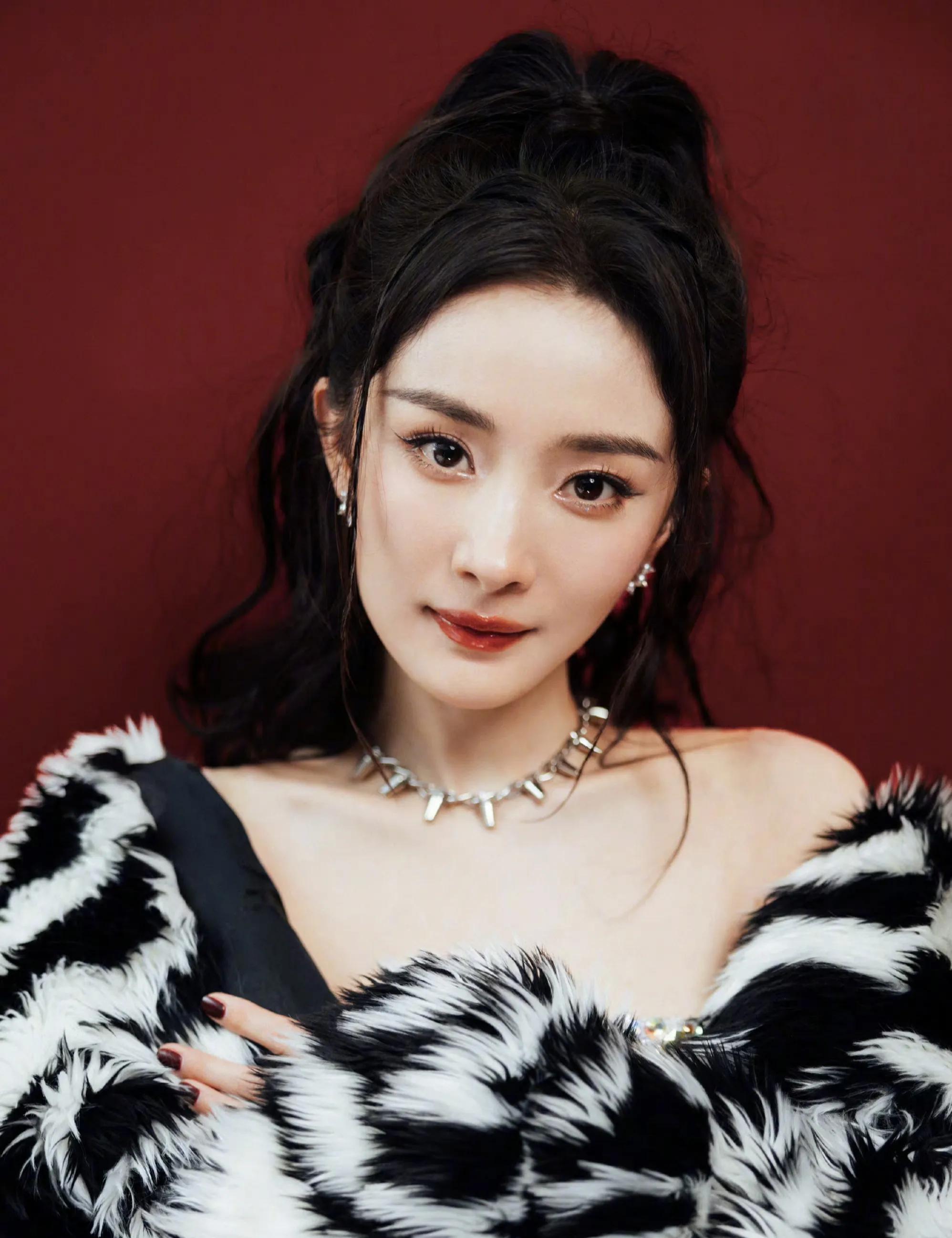New Year's Eve party actress look: Yang Zi Yang Mi Yang Ying fashion ...