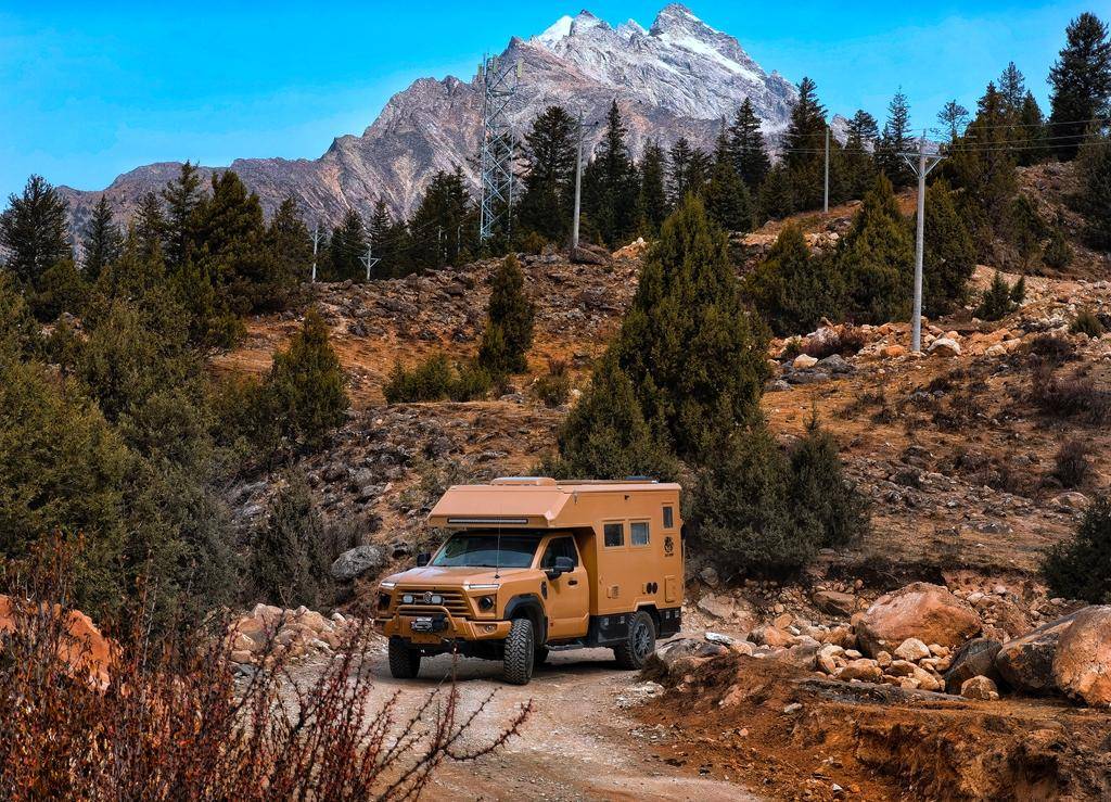 Practical, easy to use and durable domestic off-road RV Dongfeng ...