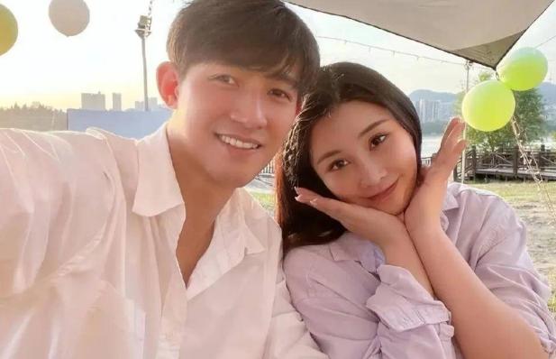 Li Zifeng and Lin Zi officially announced their divorce, but the man ...