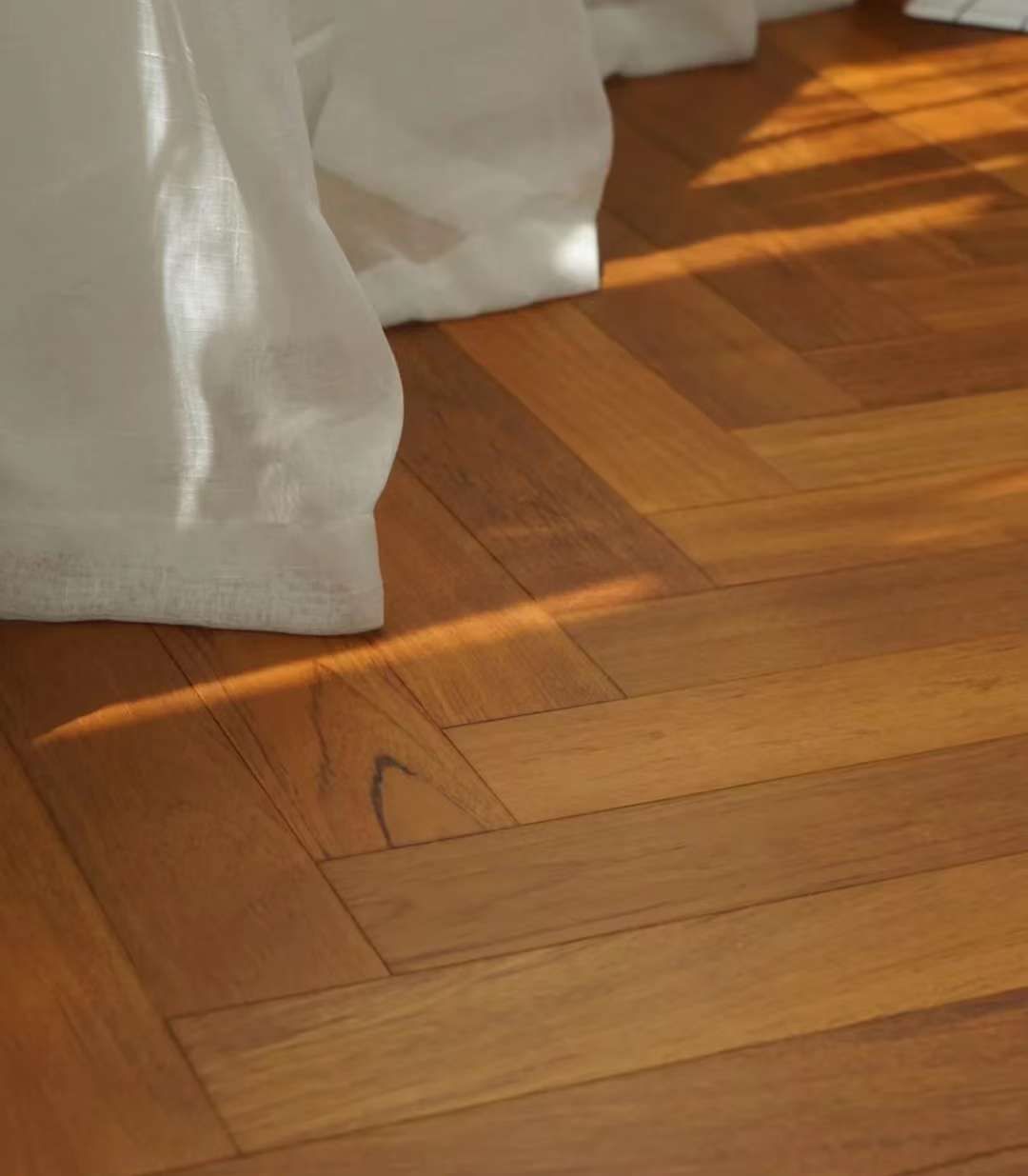 Burmese teak: modern minimalist style, the perfect combination of solid ...