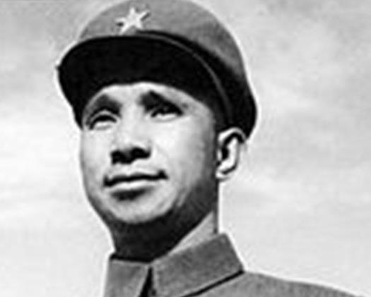 Huaye was marching secretly and was suddenly bombed by Chiang Kai-shek ...