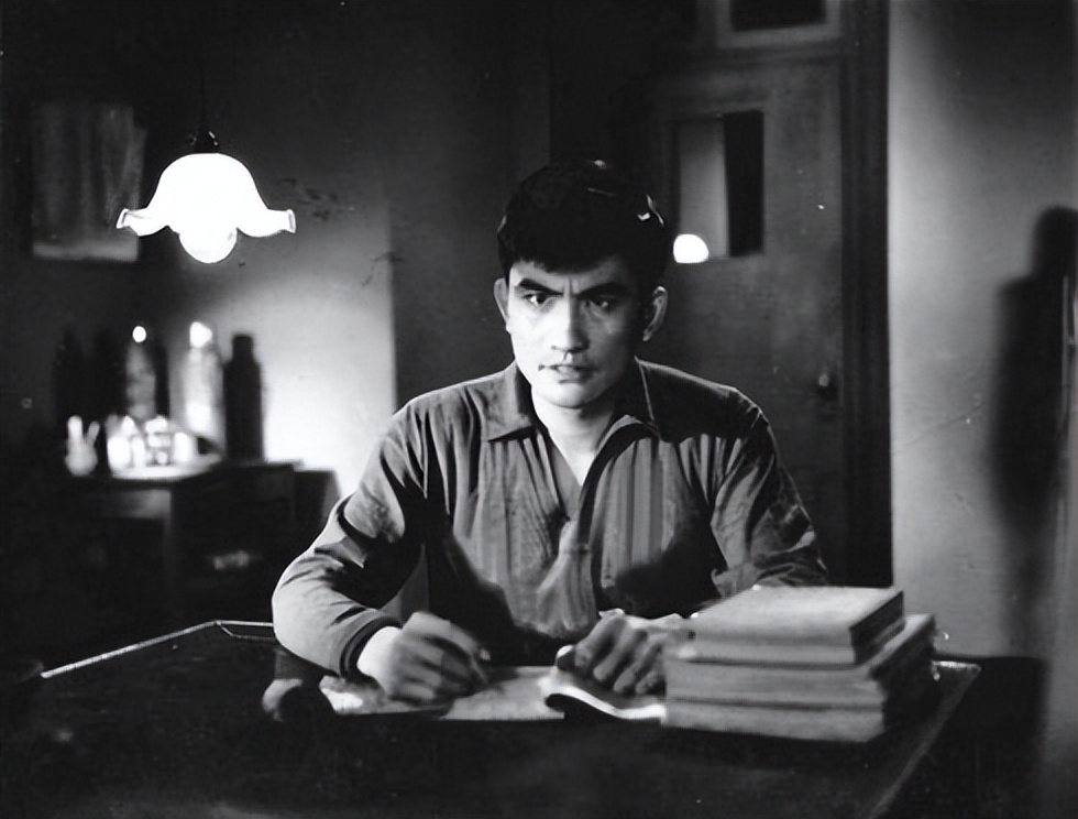 The smash hit Yang Zaibao: He is a legend in the film industry, and the ...