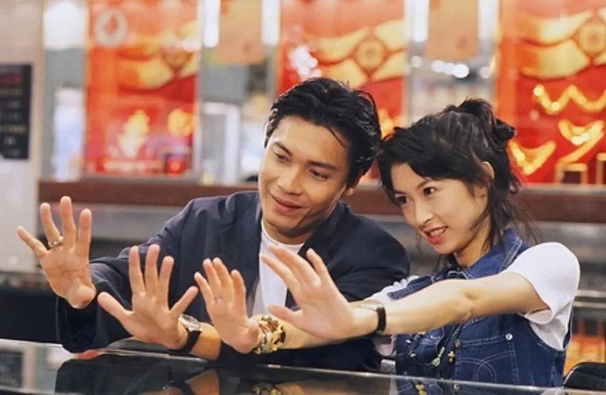 Evil Kiss: Zhang Dayong finally fell in love with Lan Jiawen, the worst ...