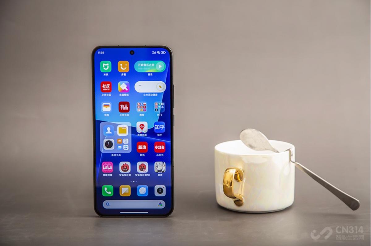 These mobile phones are definitely good as a gift for the Spring ...