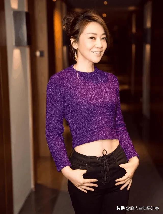 Zou Wei married a wife and had children after the divorce, but Yan Ni ...