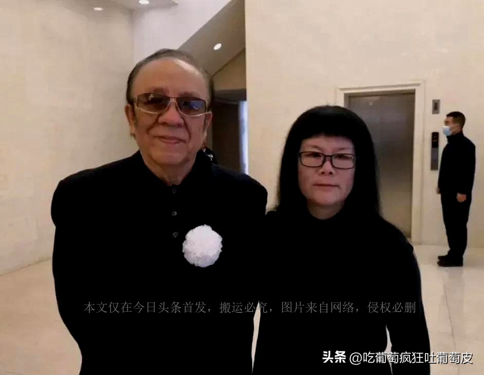 65-year-old singer Liu Bin made a rare appearance. After many years, he ...