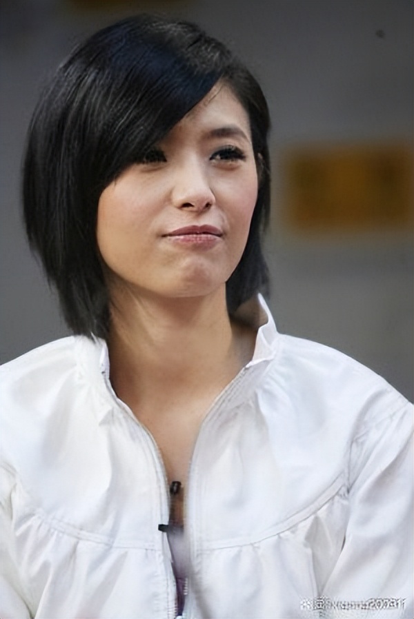 Su Huilun: Student lover, leader of short hair, married at 44, still ...