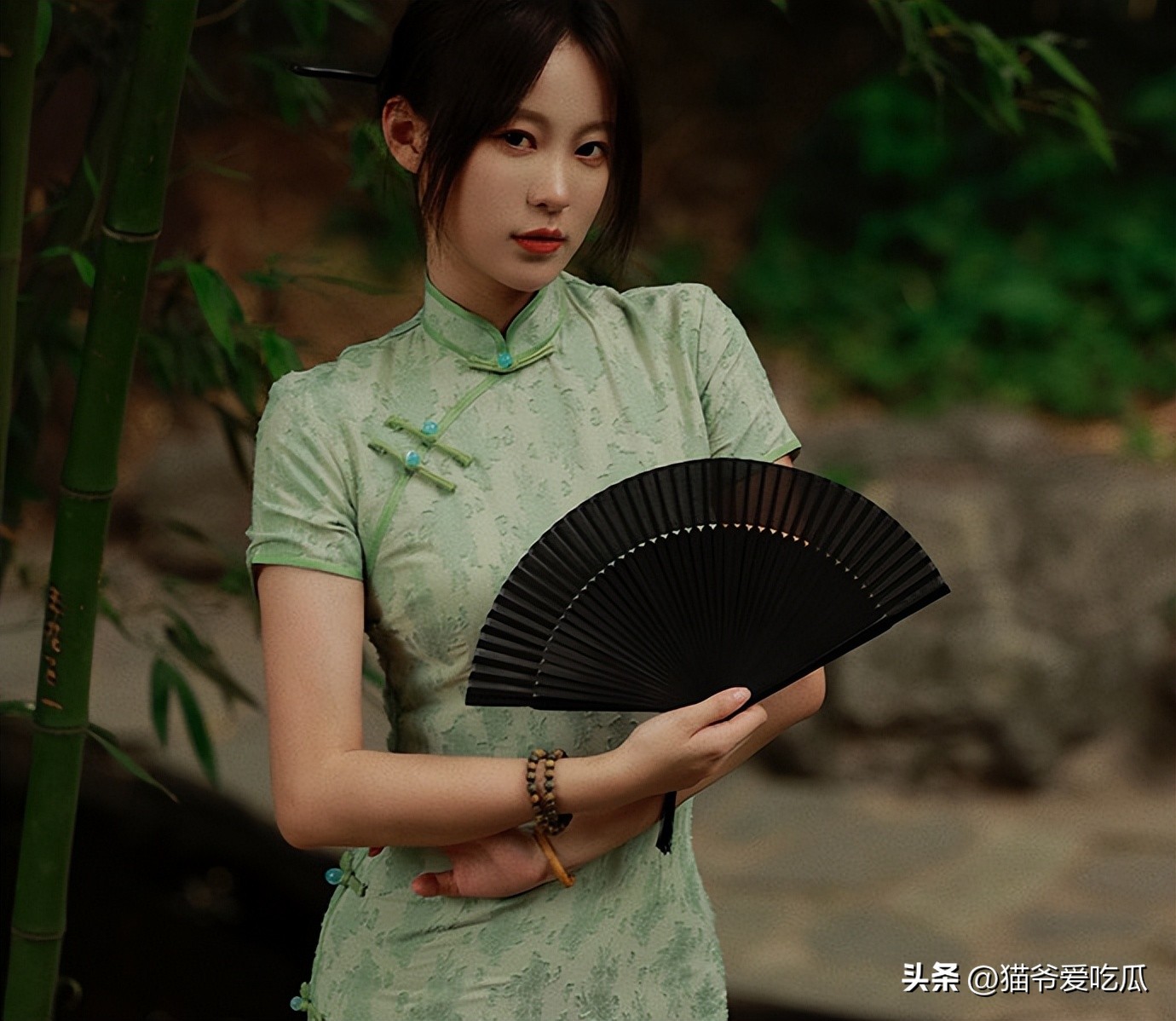 The actor of Shi Yue in "The New World of Wife": Yang Ruijia's ...