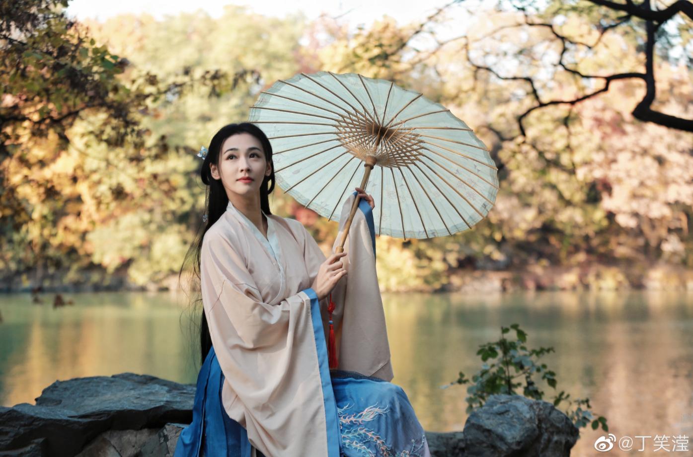 Drama version of "Douluo Continent": Ning Rongrong, the little princess ...